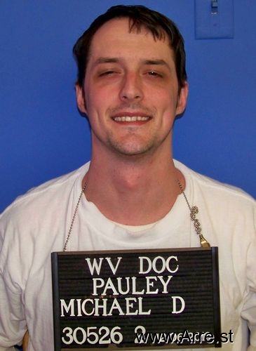 Query.Bz - What We Know About Who You Know - Michael Pauley